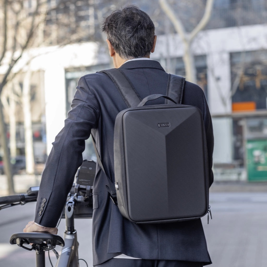 Bicycle and Cycling Backpacks - Buy Online - Shad Bikes